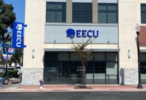 Educational Employees Credit Union (EECU) Porterville - Commercial Neon Inc